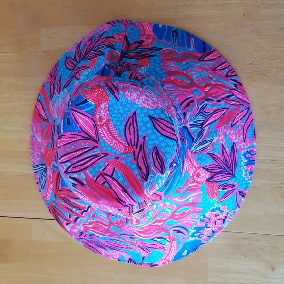 Lilly Pulitzer | Accessories | Lilly Pulitzer Sun Hat In Ruby Red Wild ...